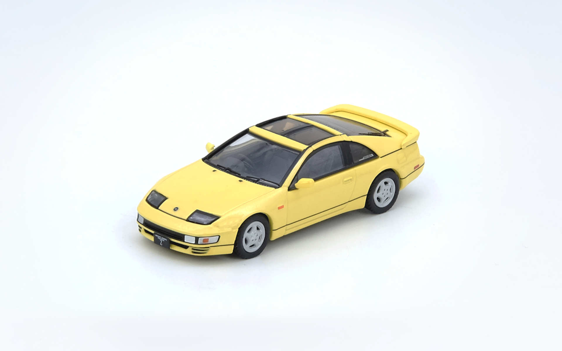 NISSAN FAIRLADY Z (Z32) Yellow Pearlglow - Inno Models