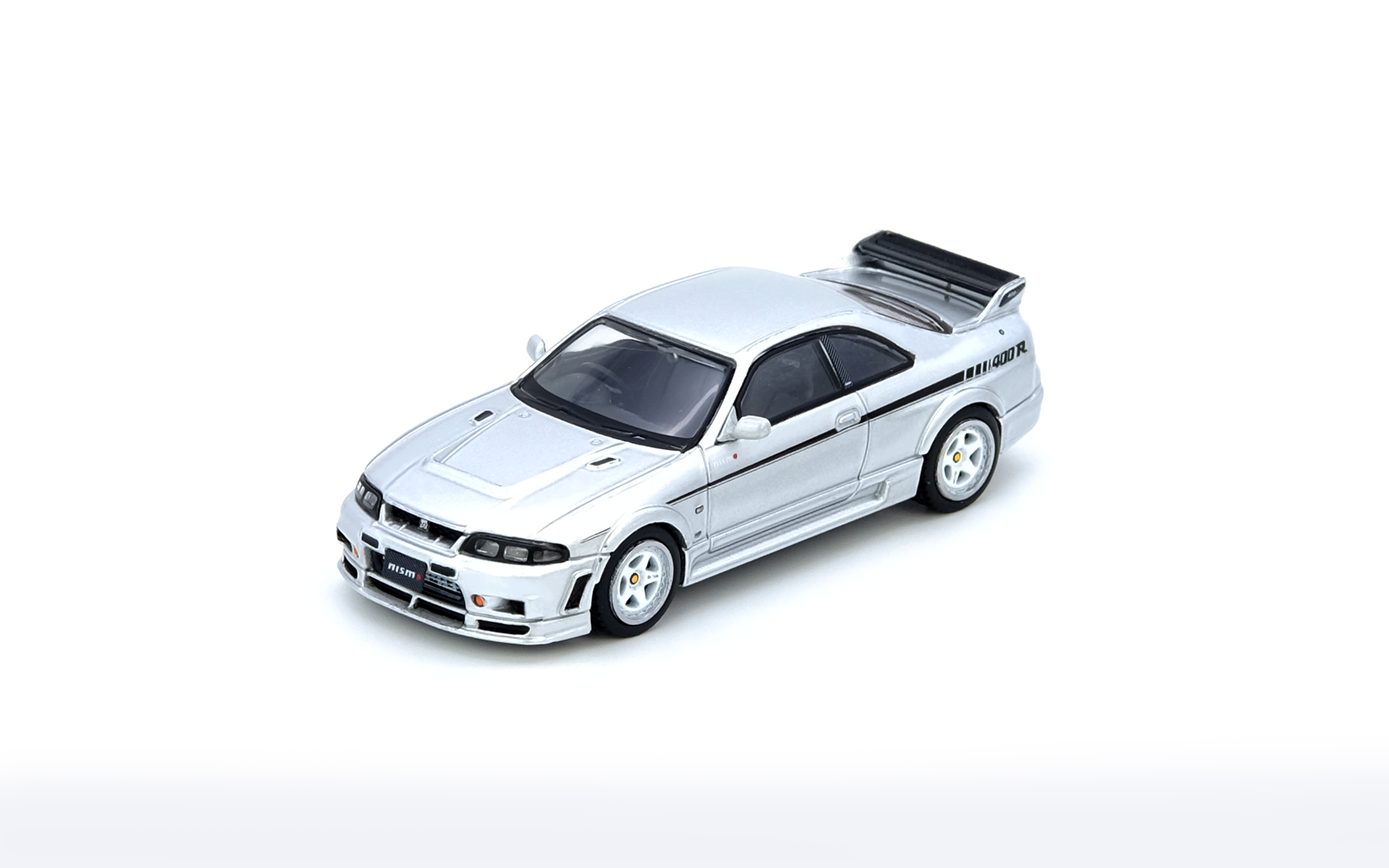NISSAN SKYLINE GT-R (R33) NISMO 400R Sonic Silver - Inno Models