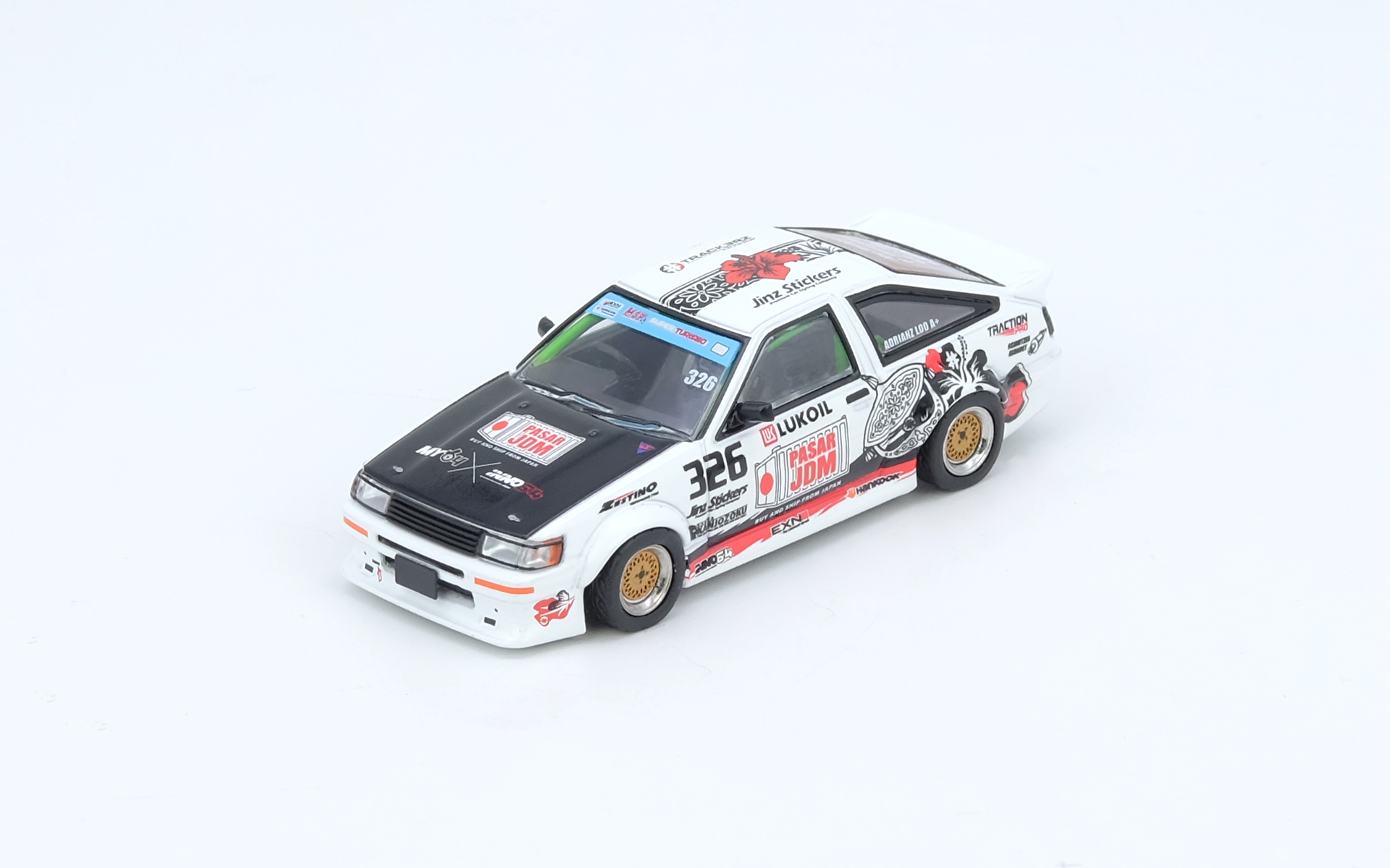 Toyota Corolla Levin (AE86) "TRACKERS RACING" - Inno Models