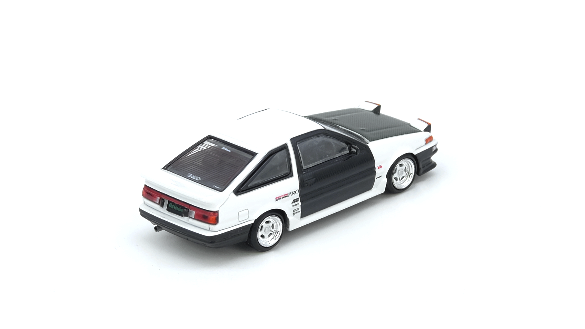 Toyota Sprinter Trueno (AE86) Drift Car With Carbon doors - Inno Models
