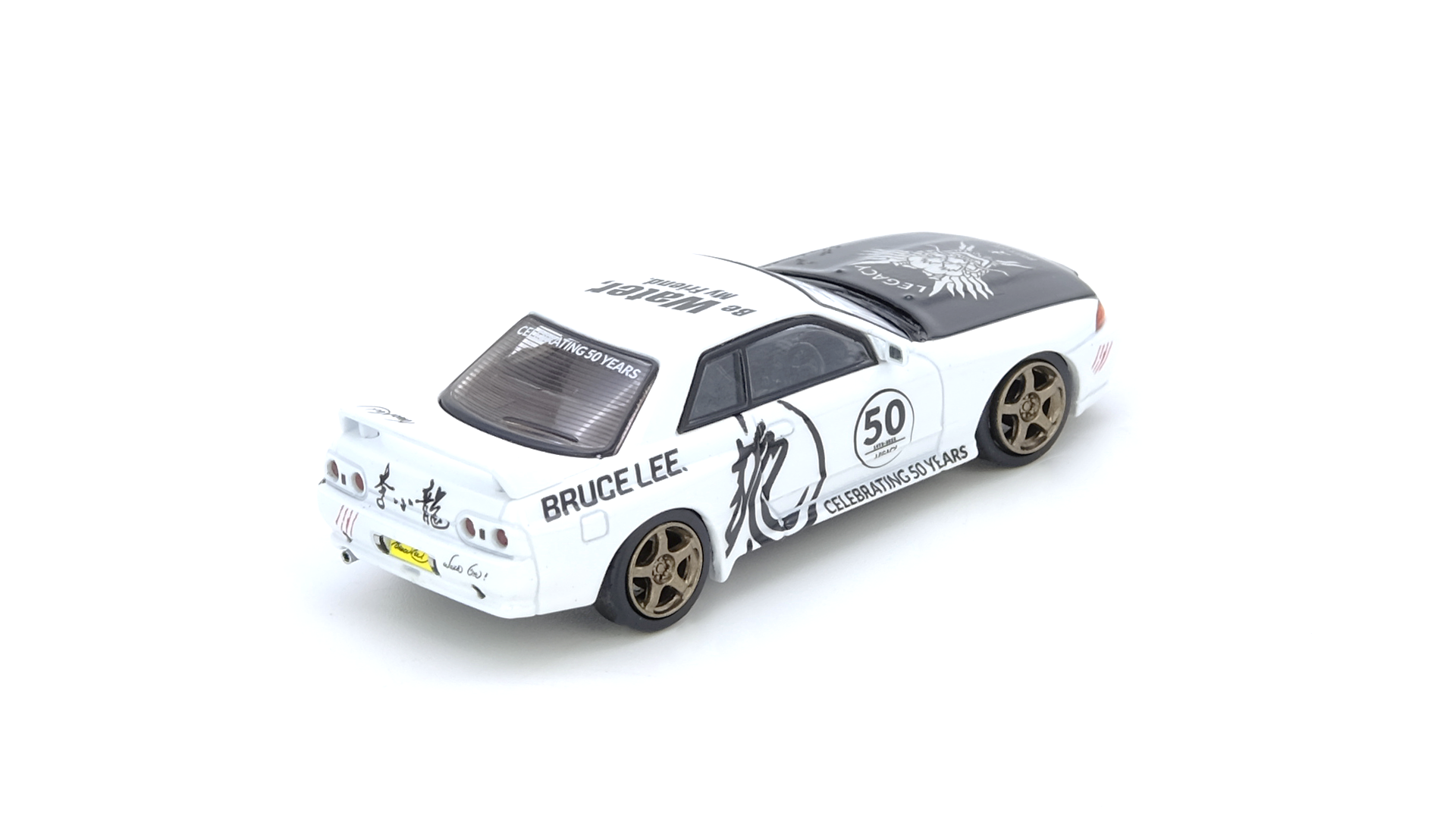 NISSAN SKYLINE GT-R (R32) "BRUCE LEE" - Inno Models