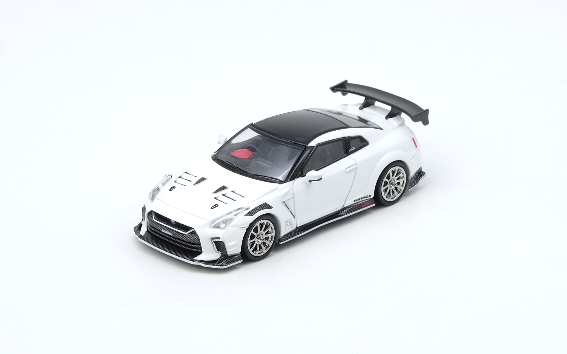 GT-R (R35) "TOP SECRET" Tokyo Auto Salon 2021 - Inno Models