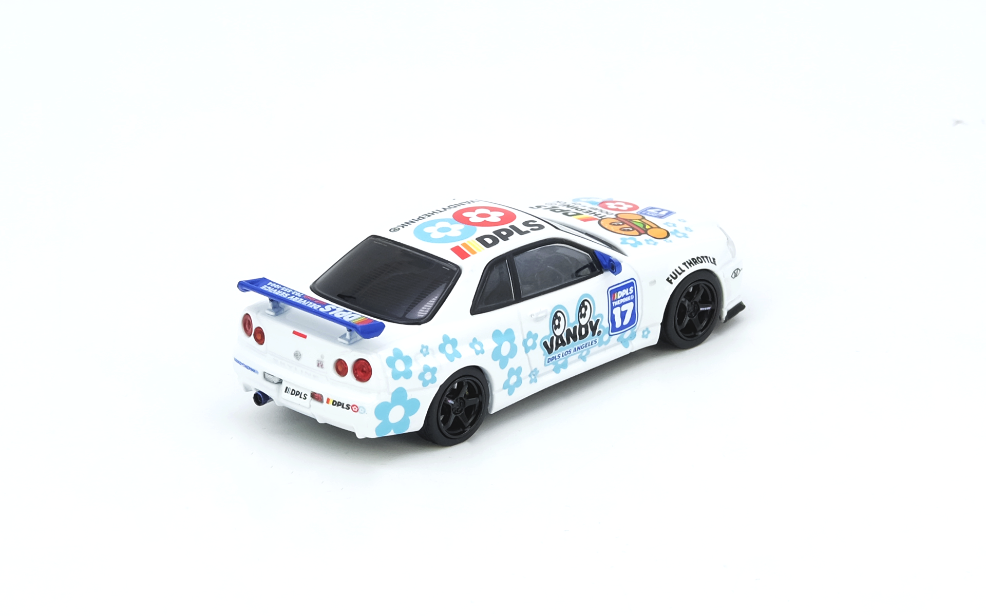 "INNO X DPLS Los Angeles Vandy" The Pink GTR R34 ComplexCon Hong Kong ...