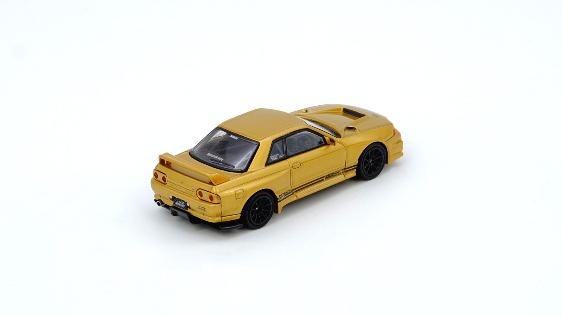 TOP SECRET BNR32 GT-R (650R) Gold - Inno Models